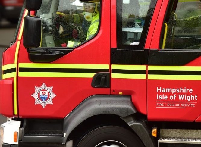Appliances and support vehicles - Hampshire & Isle of Wight Fire ...