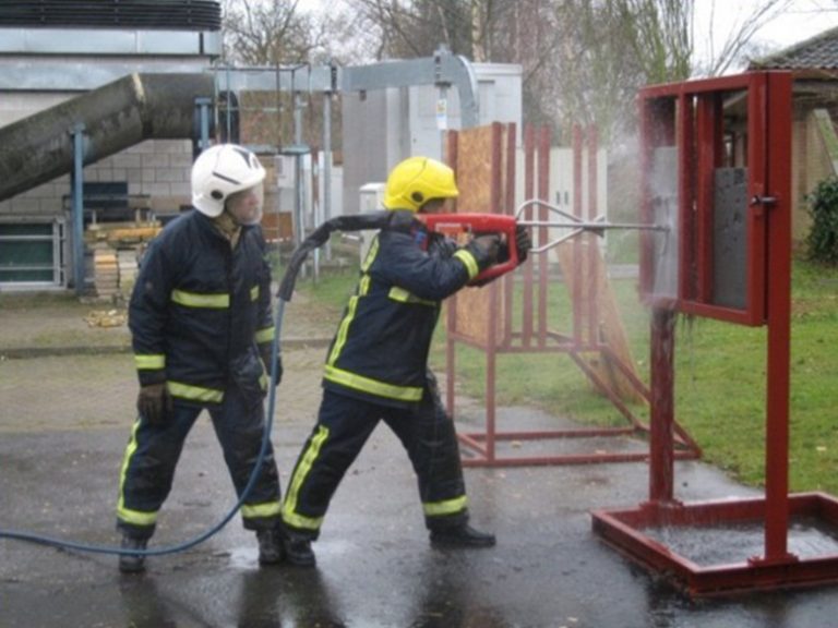 Specialist equipment - Hampshire & Isle of Wight Fire & Rescue Service ...
