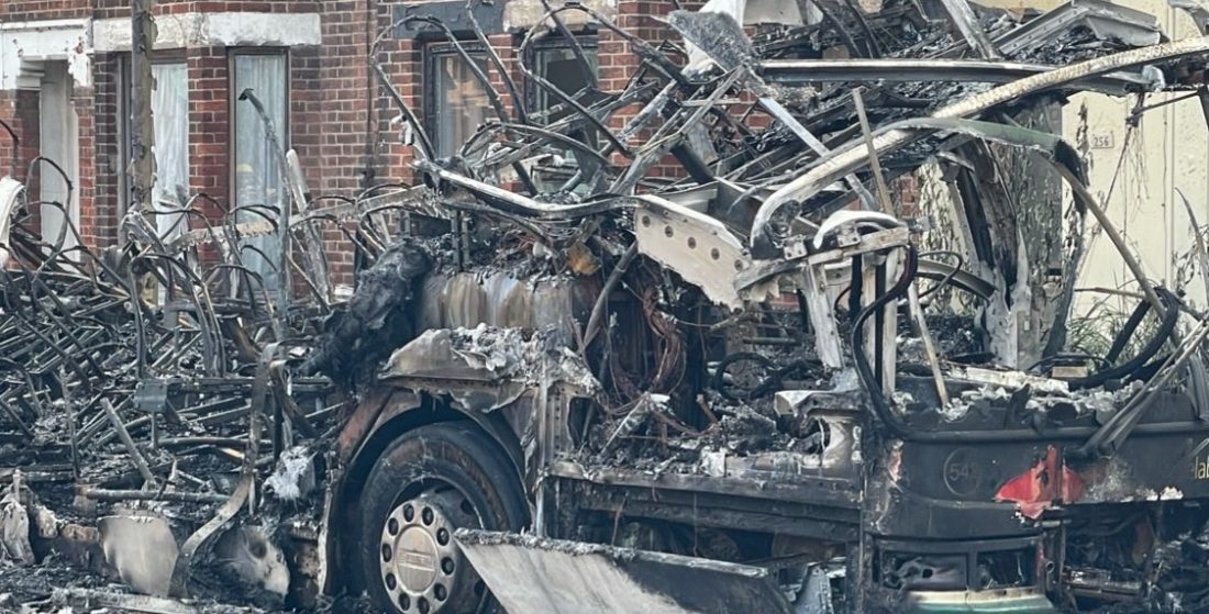 Double-decker bus fire closes Eastleigh road and damages nearby homes ...