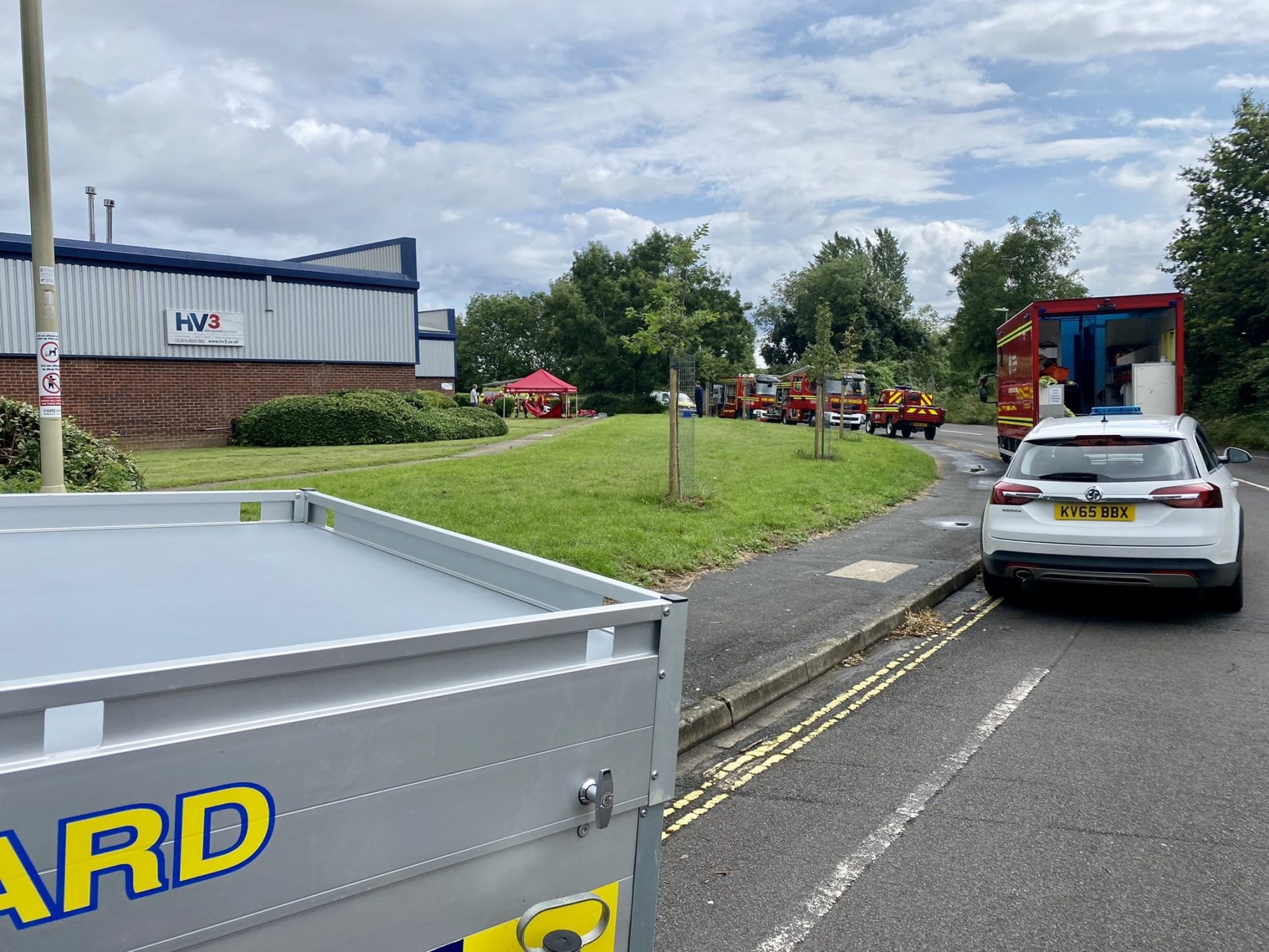 Man stuck in mud rescued by water rescue specialist firefighters ...