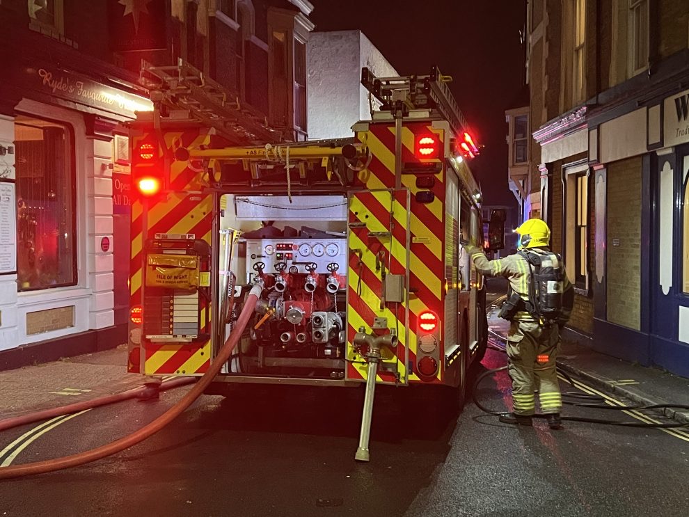 Isle of Wight firefighters tackle flat fire on Ryde High Street ...