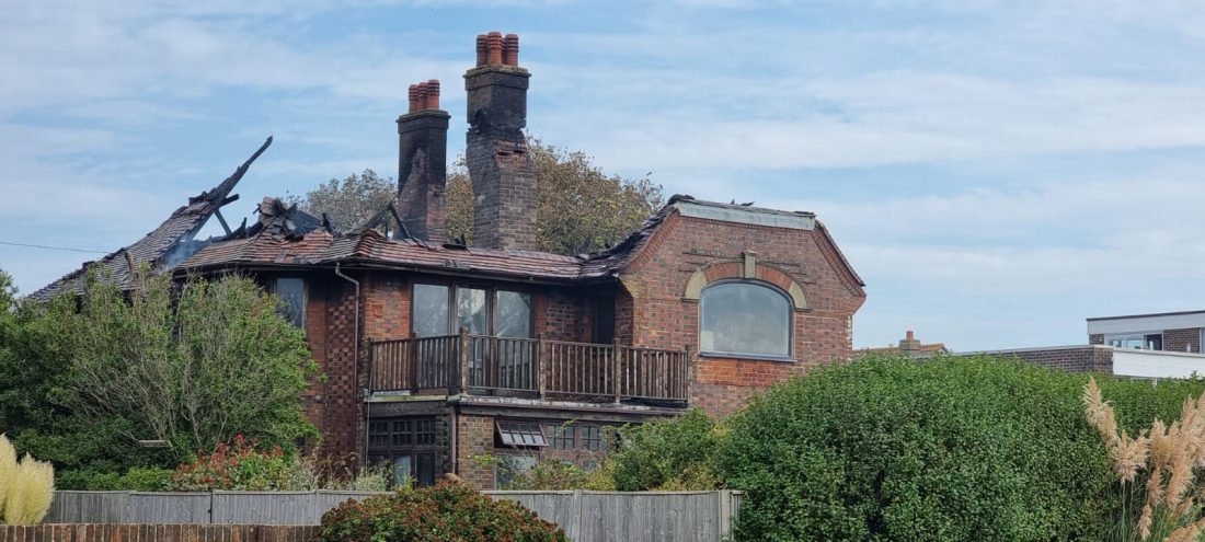 Crews tackle large house fire in Barton-on-Sea - Hampshire & Isle of ...