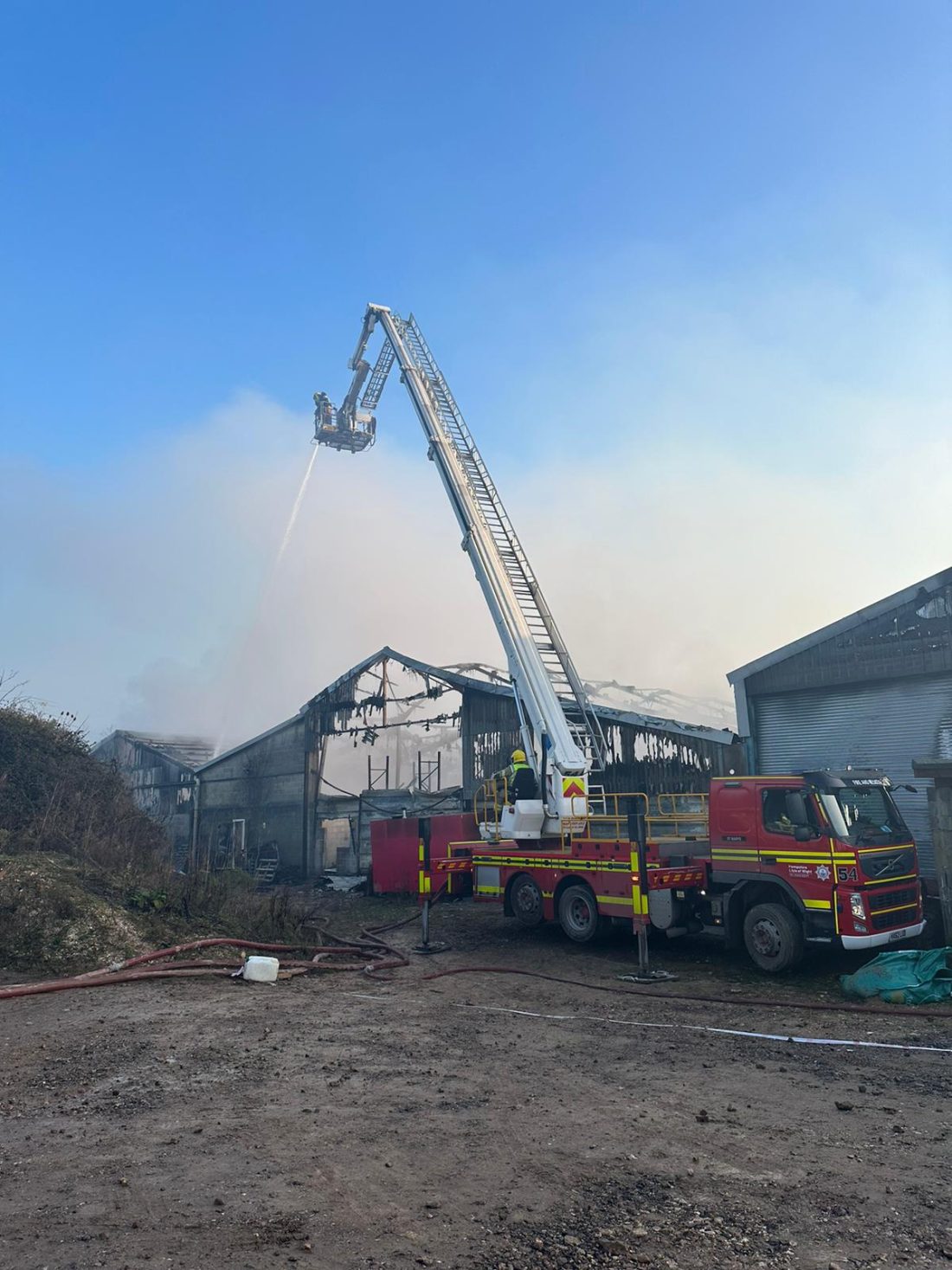 Large building fire sees early morning call out for Hampshire and ...