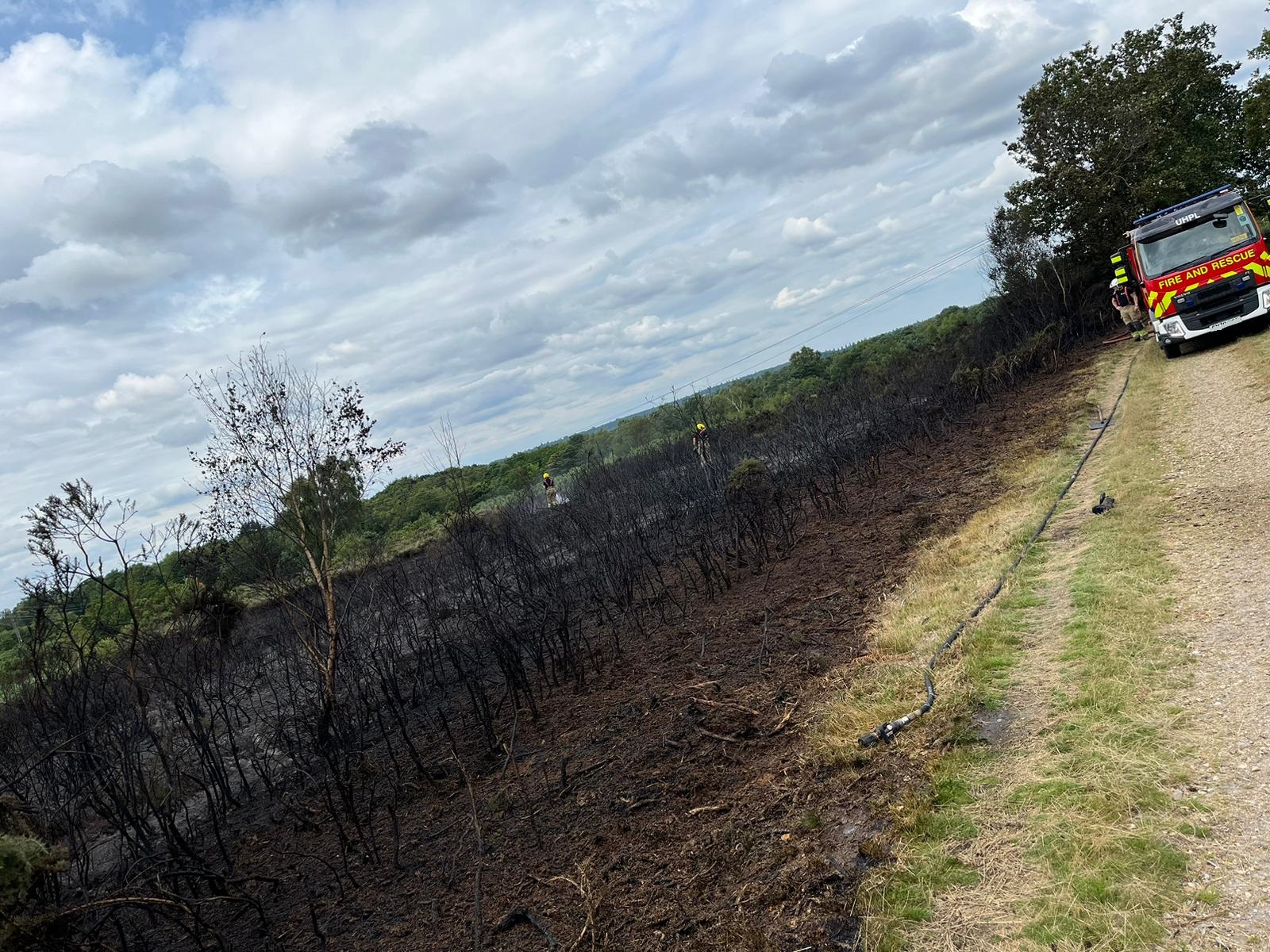 Large fire breaks out near to Yateley Common - Hampshire & Isle of ...